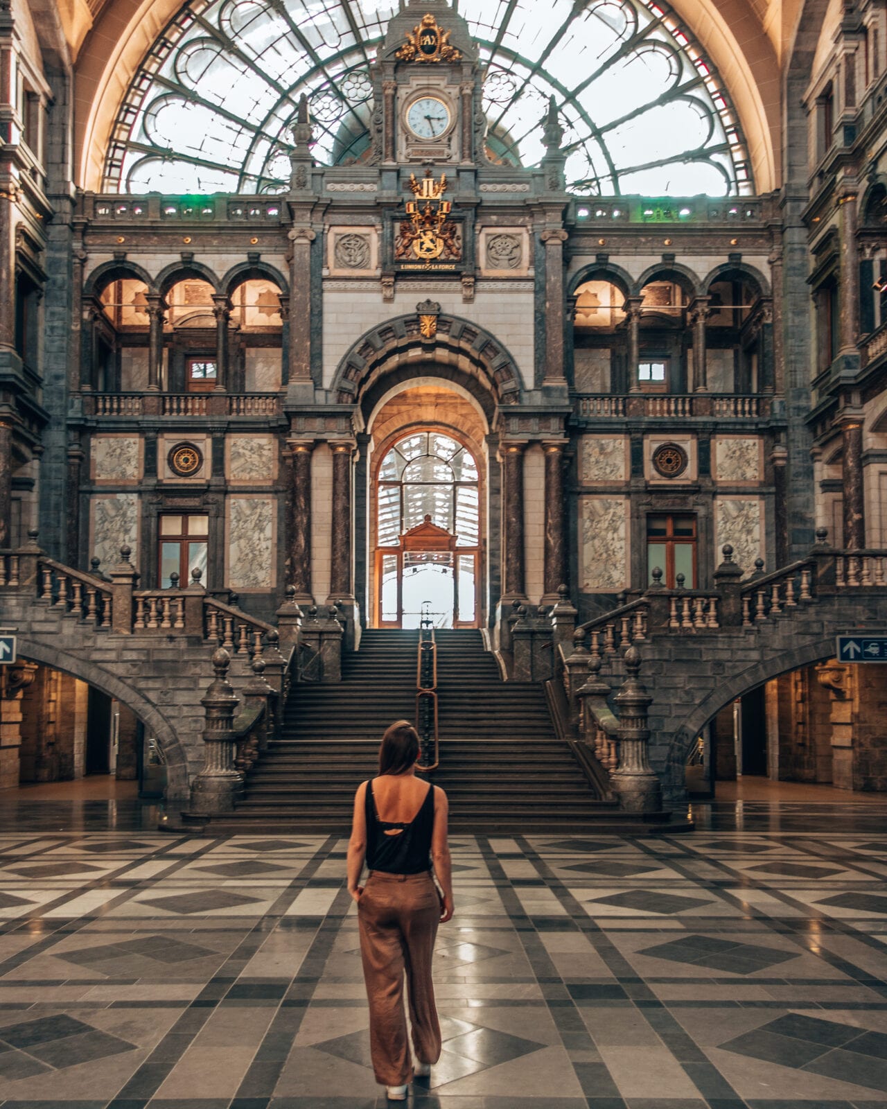 Best Places to visit in Antwerp - Travel Guide - BEY OF TRAVEL